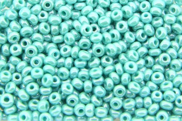 Lustered Opaque Turquoise | Bead Spider