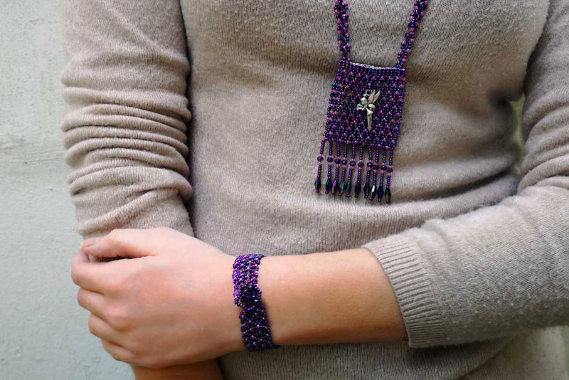 Beaded Amulet Bag Live Tutorial | Bead Spider