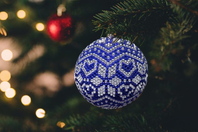 Beginners Christmas Bauble Tutorial | Bead Spider