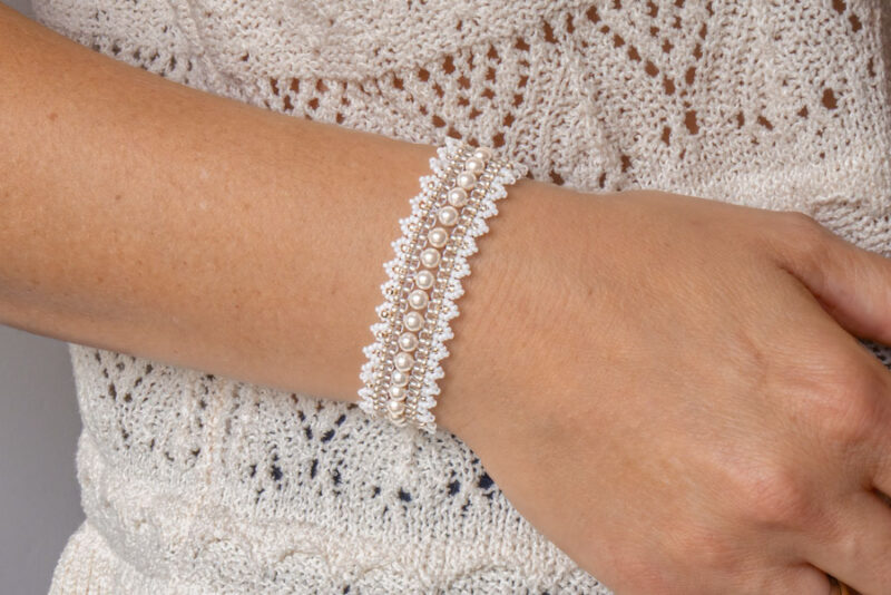 White Lace Chantilly Beaded Bracelet Kit | Bead Spider